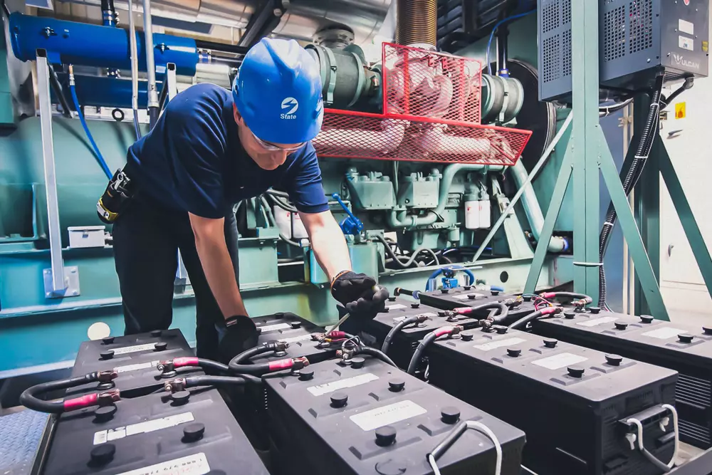 Electrical contracting services store